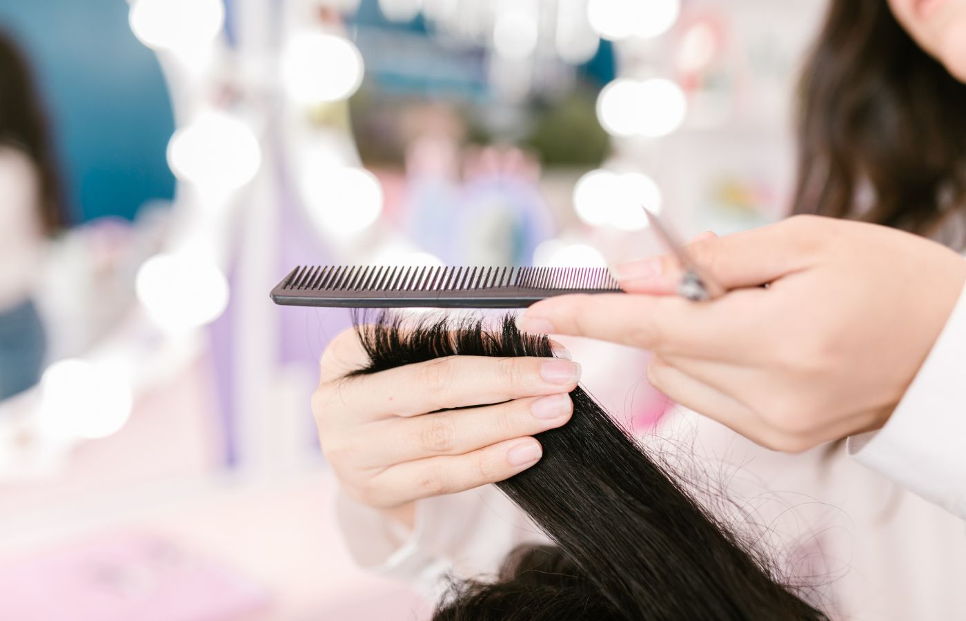 Long Hair vs. Short Hair: Which is More Flattering for Women Over 50?