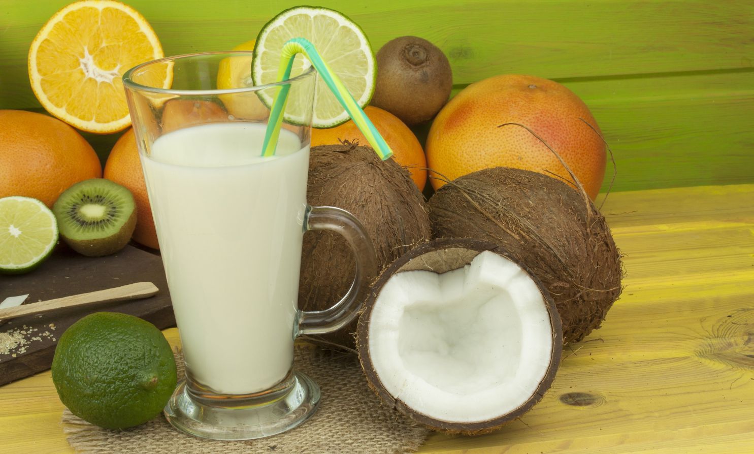 8 Hydrating Anti-aging Summer Drinks To Keep You Cool