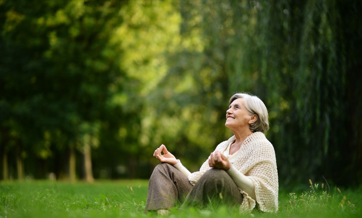 15 Powerful New Year Resolutions For Women Over 50 in 2024 - Fabulous50s