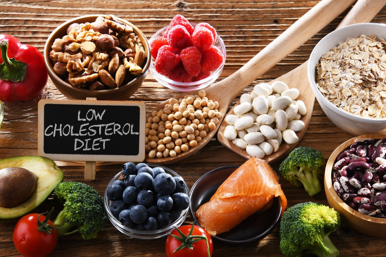 10 Cholesterol-Lowering Foods for Women Over 50 - Fabulous50s | Fitness ...
