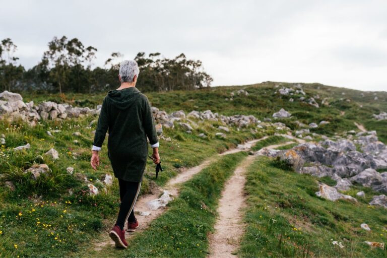 Thanksgiving Gratitude Walking Exercise For Your Mood & Health ...