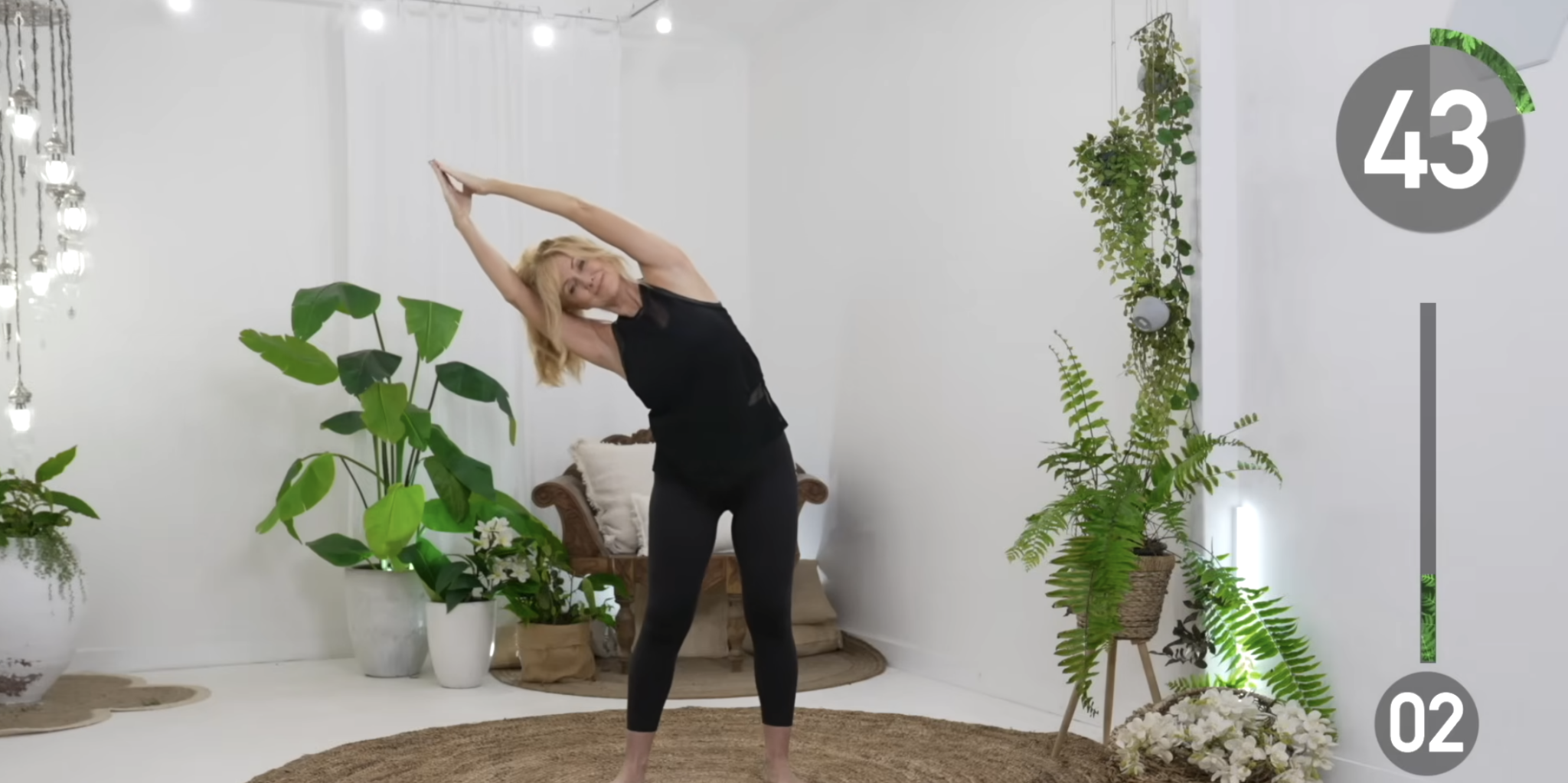 35-Min Full Body Sculpt Workout to Burn Fat and Tone Up - Fabulous50s